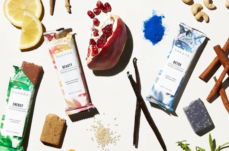 16 Beauty Products the Founders of Sakara Swear By | Who What Wear