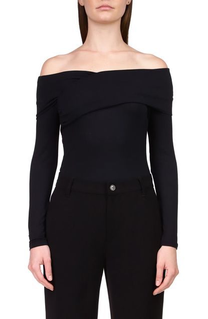 6 Outfit Ideas From Around the World | Who What Wear