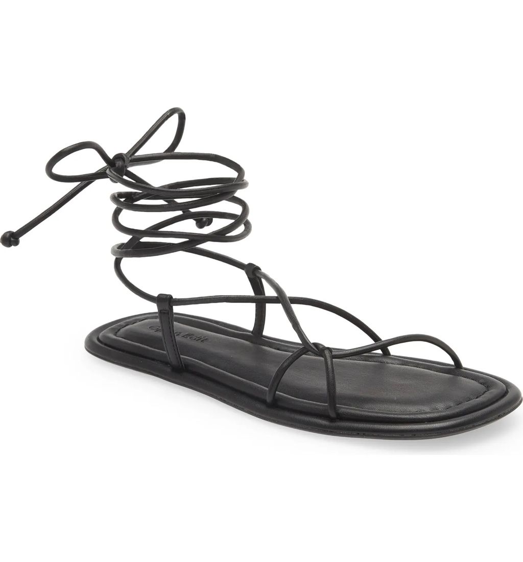 Mary-Kate Olsen Wears Affordable $40 Teva Sandals | Who What Wear