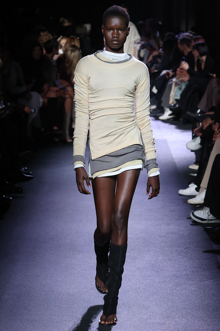 6 Risqué Runway Looks That Make a Case for Going Pants-less | Who What Wear
