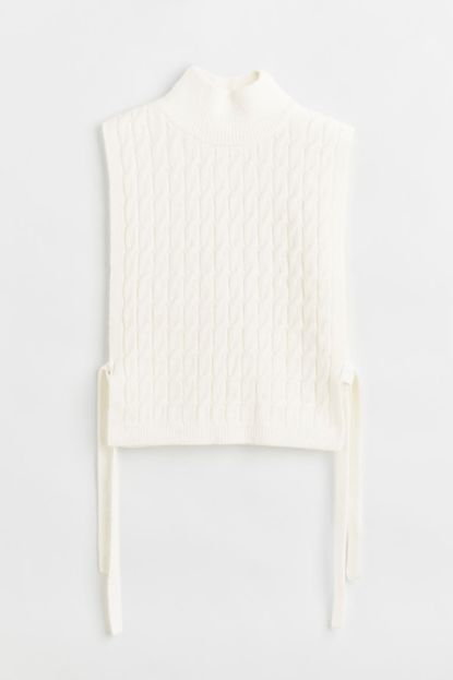 13 Sweater Vest Outfits Fashion People Are Wearing Now | Who What Wear