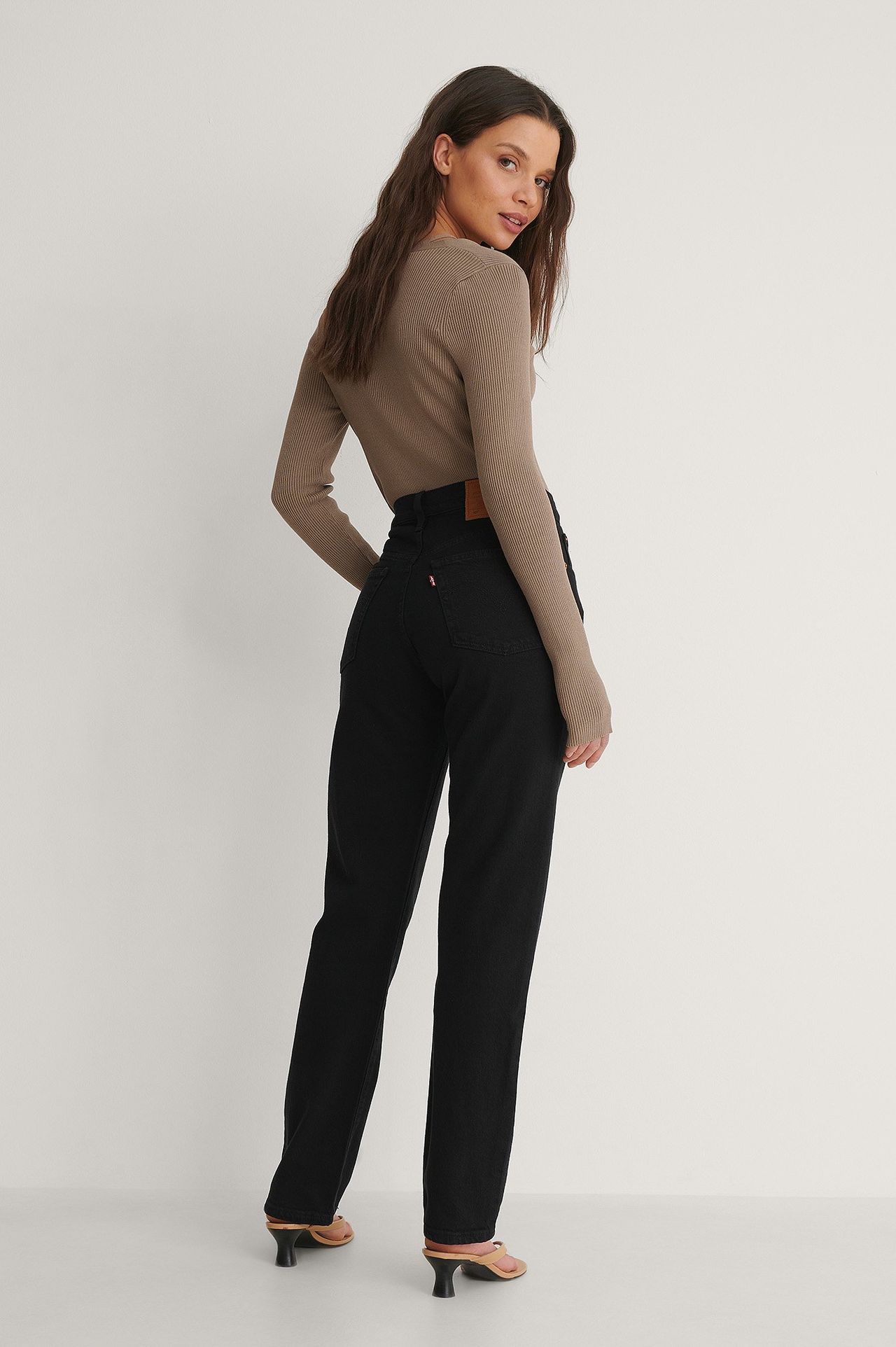 How to Style a Cream Jumper: 5 Chic Outfits to Try | Who What Wear