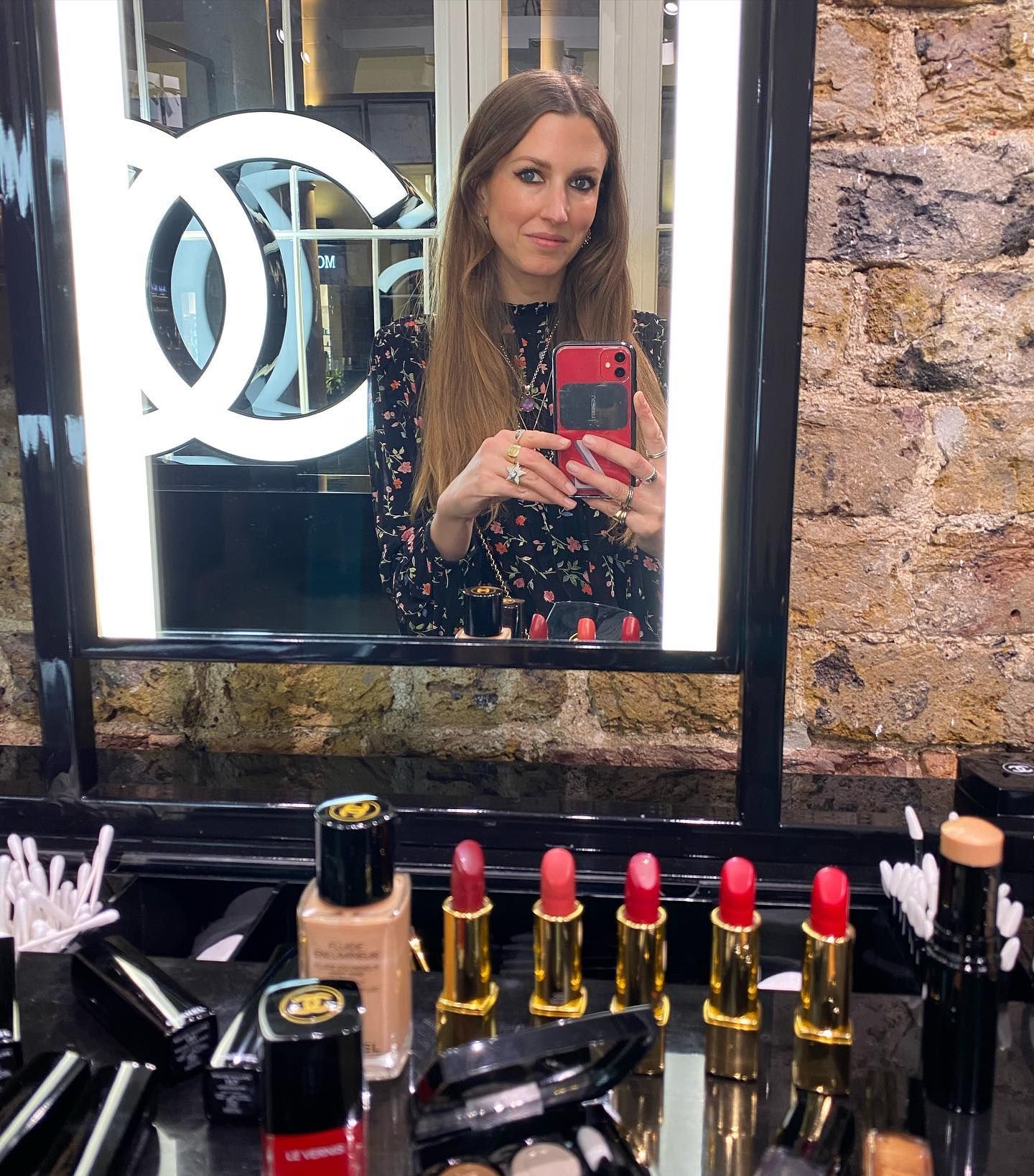 The 15 Best Chanel Beauty Products, According to MUAs | Who What Wear UK