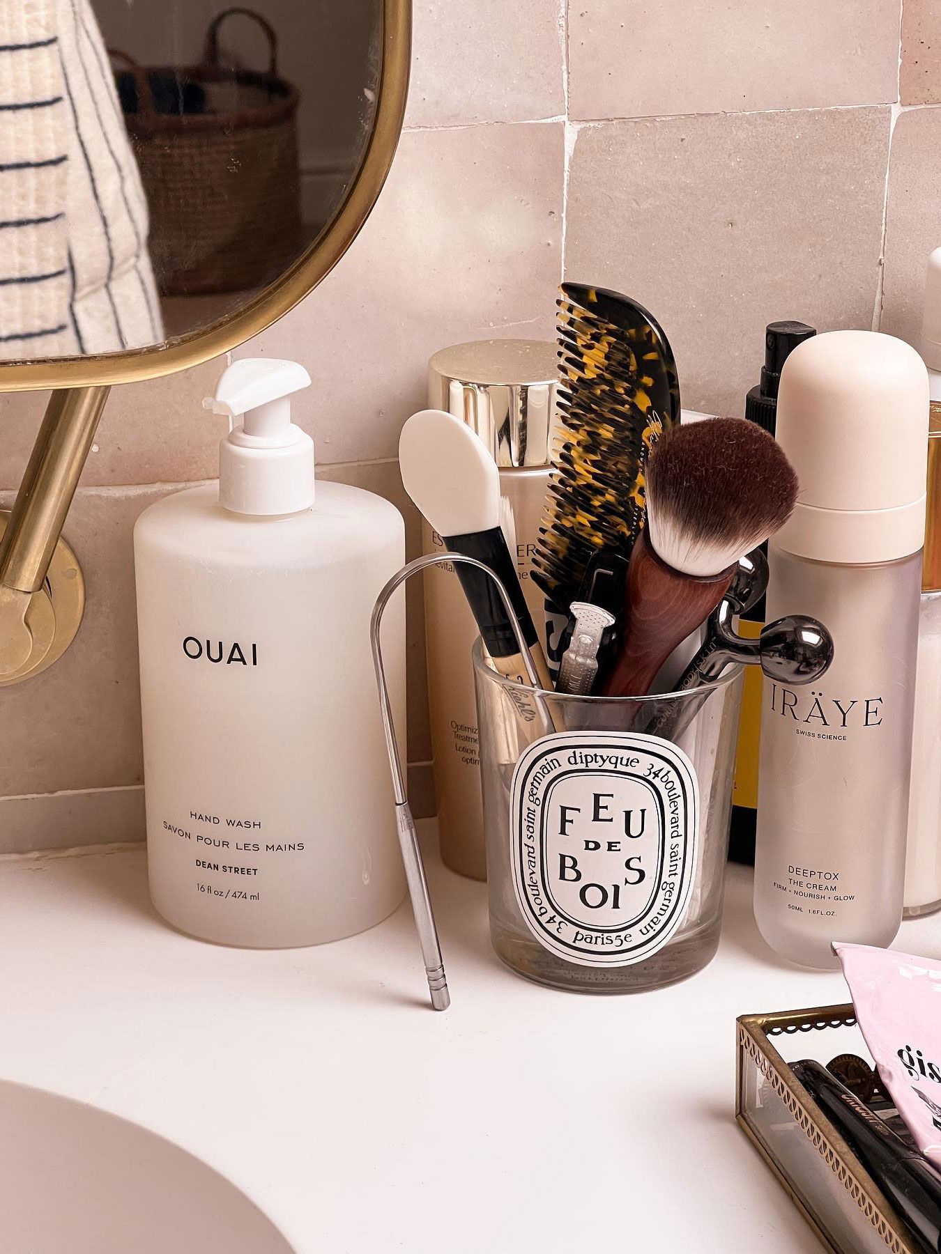 The Best Gua Sha Tools That Will Lift and Tone Your Face | Who What Wear