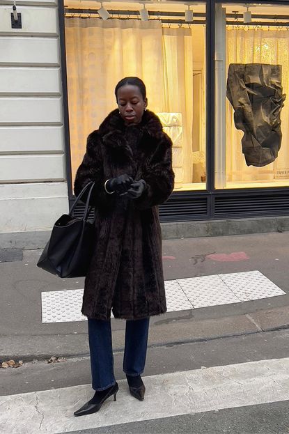 How to Wear Leather Gloves Like an It Girl | Who What Wear