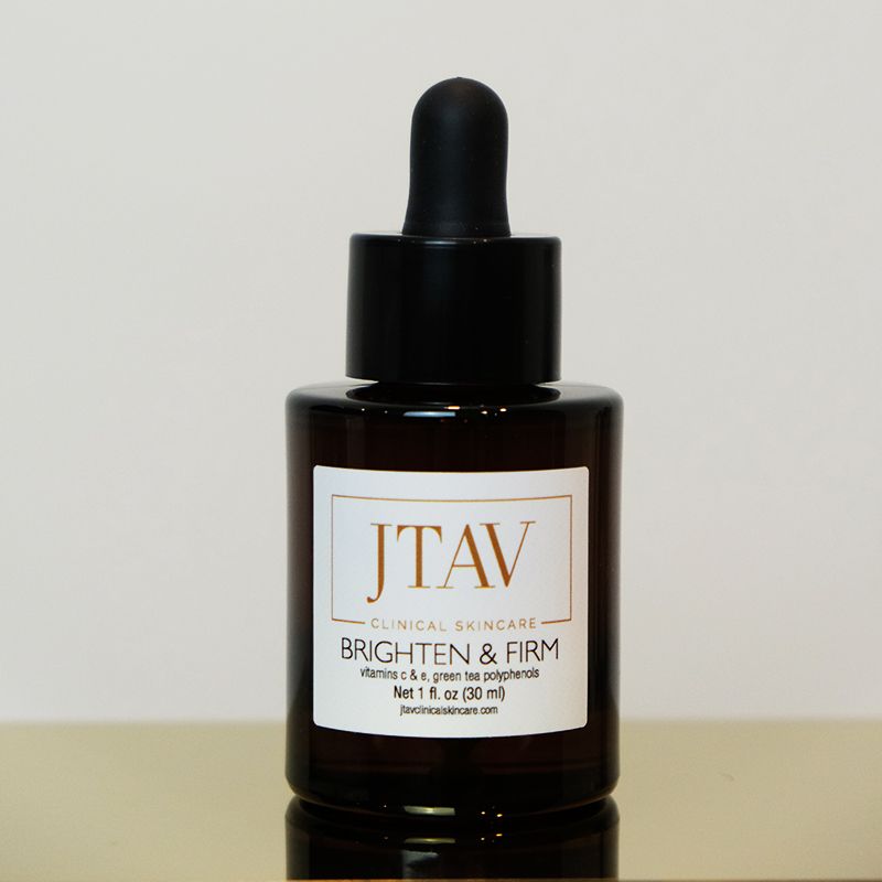 Reviewed: NYC's $1000 Facial | Who What Wear