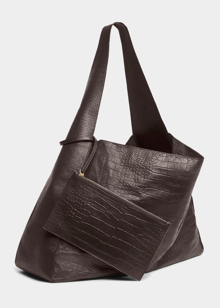 The 5 Biggest Spring 2023 Handbag Trends | Who What Wear