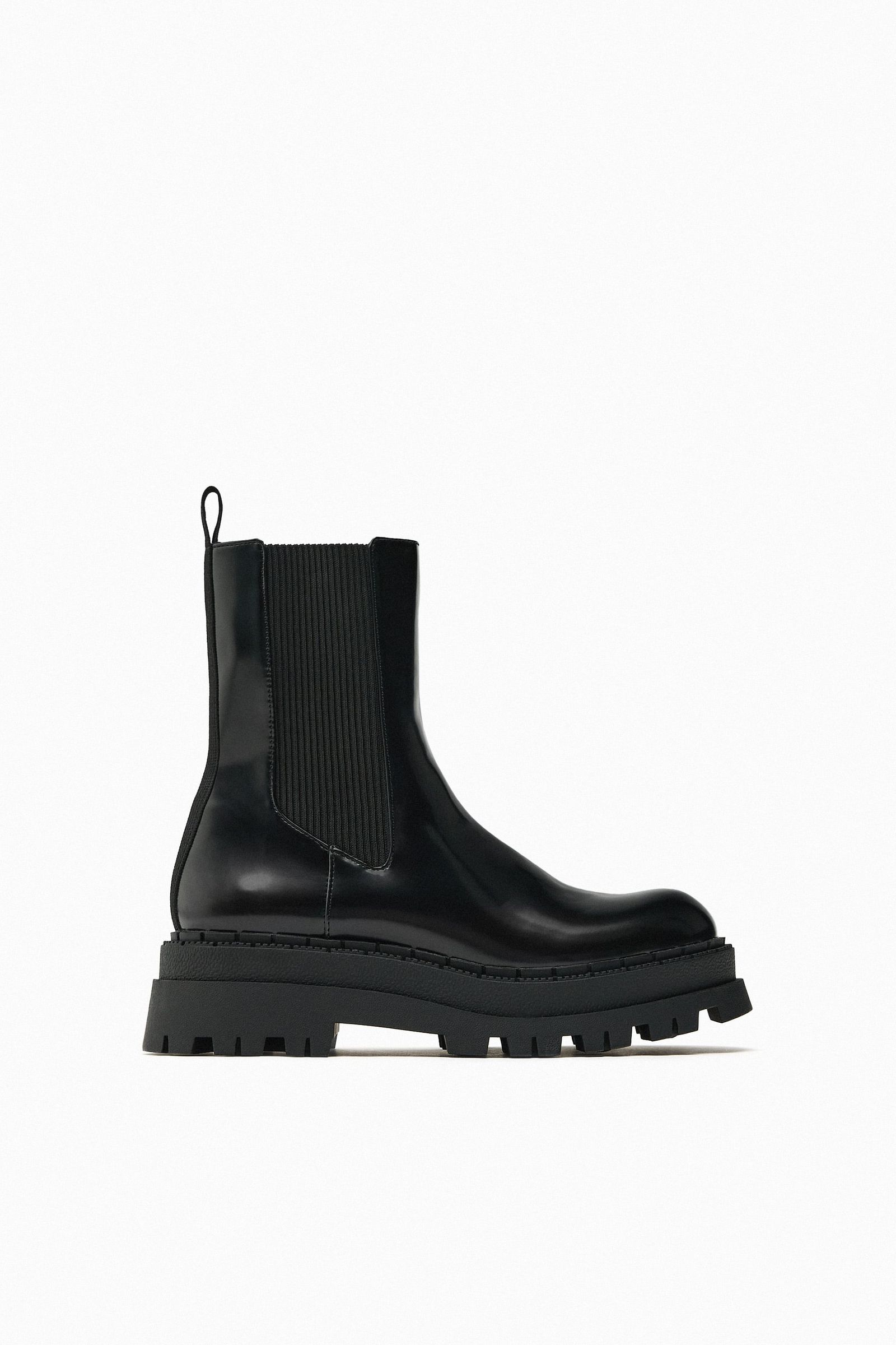 Chunky Chelsea Boots Trend: The Best For Every Budget | Who What Wear UK