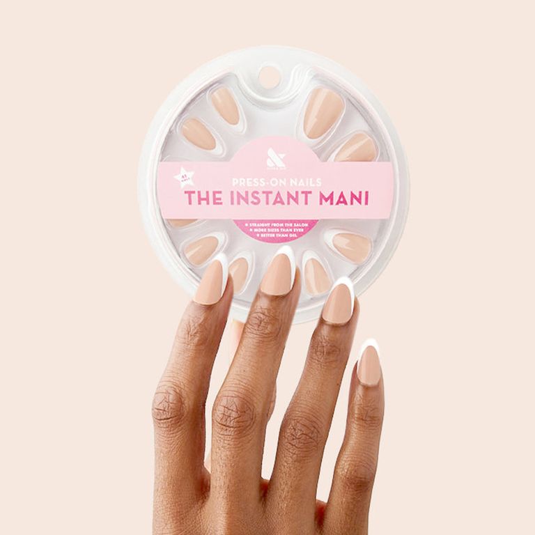 Kim Kardashian's Most Recent Mani Used Press-On Nails | Who What Wear
