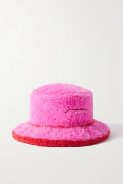 6 Winter Hat Trends We'll See Everywhere in 2022 | Who What Wear