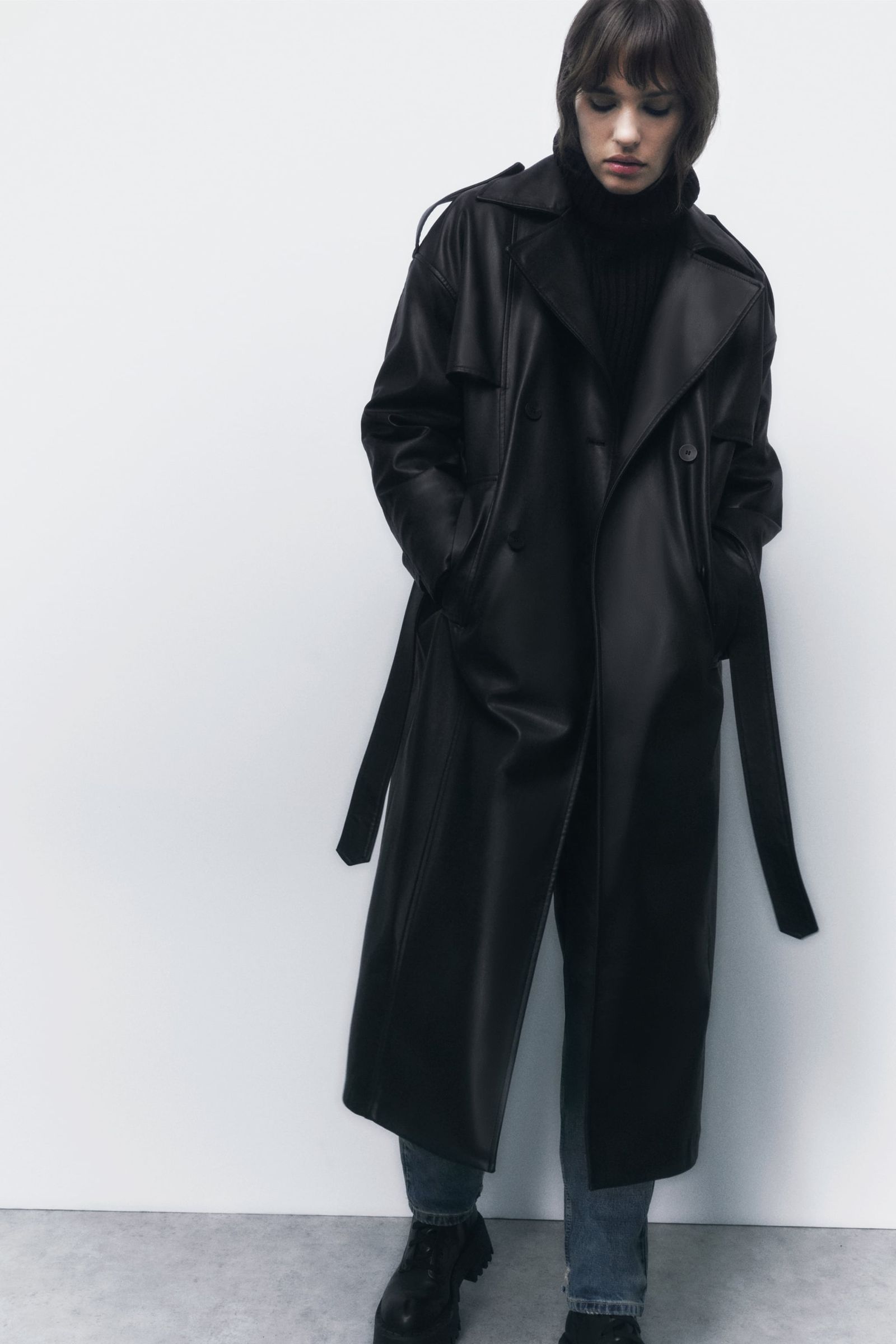 The Viral Zara Shearling Coat Is Now Back in Stock | Who What Wear