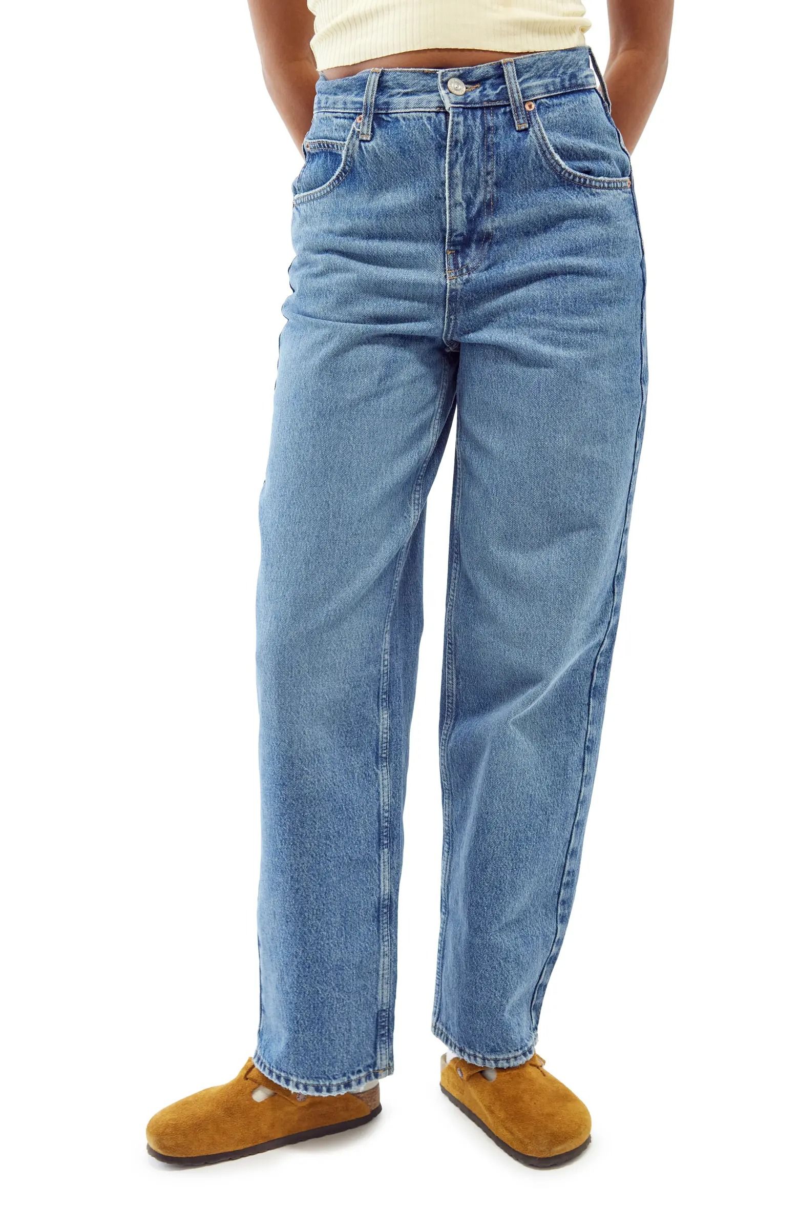 These 3 Timeless Shoes Look the Chicest With Jeans | Who What Wear