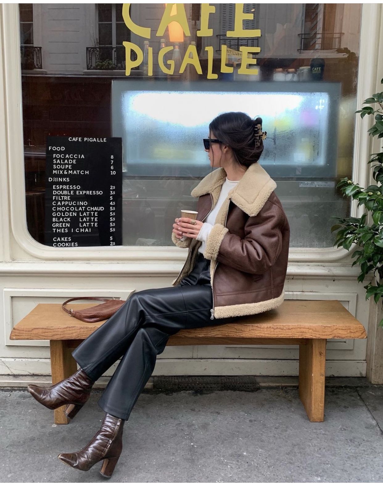 6 Classic Winter Outfits French Girls Are Wearing Right Now | Who What ...