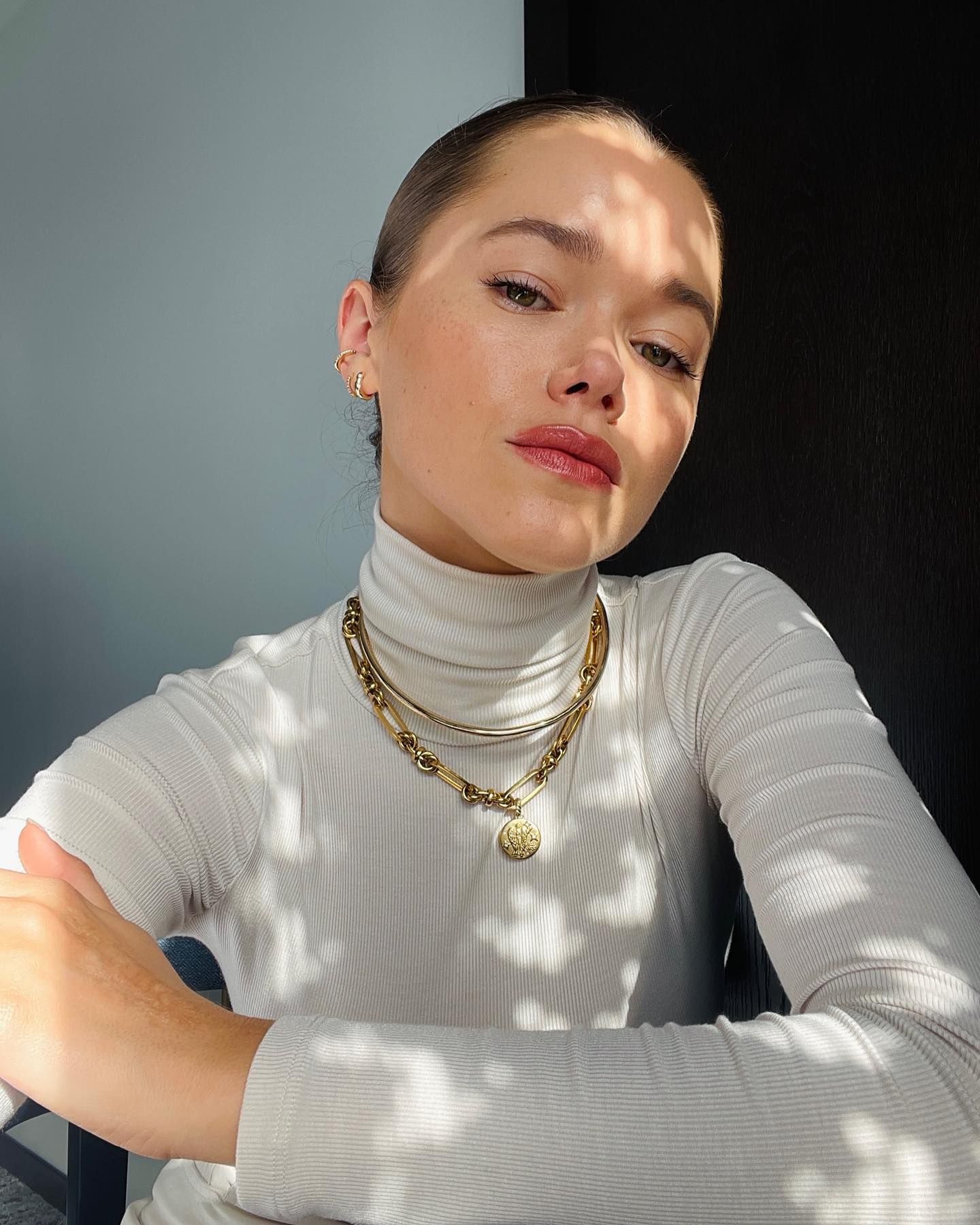 Fashionable People Love These Three Chain Necklace Styles | Who What Wear