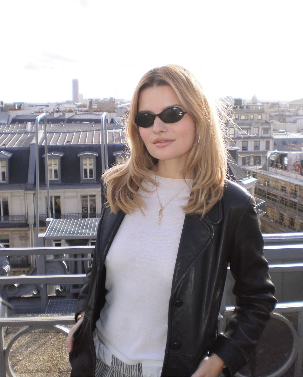 6 Things French Girls Wear in Winter to Look Chic | Who What Wear