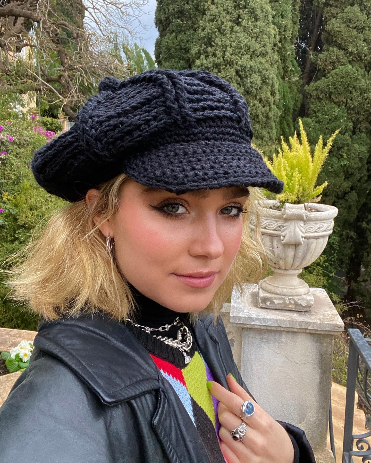 White Lotus Hive, Rise Up—16 Products the Stars Use IRL | Who What Wear