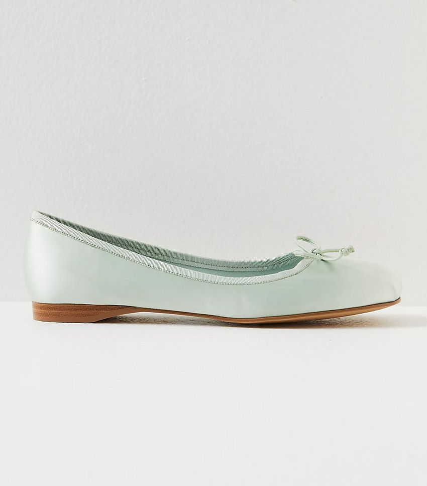 The Balletcore Aesthetic Has Gone Viral—Here's What It Is | Who What Wear