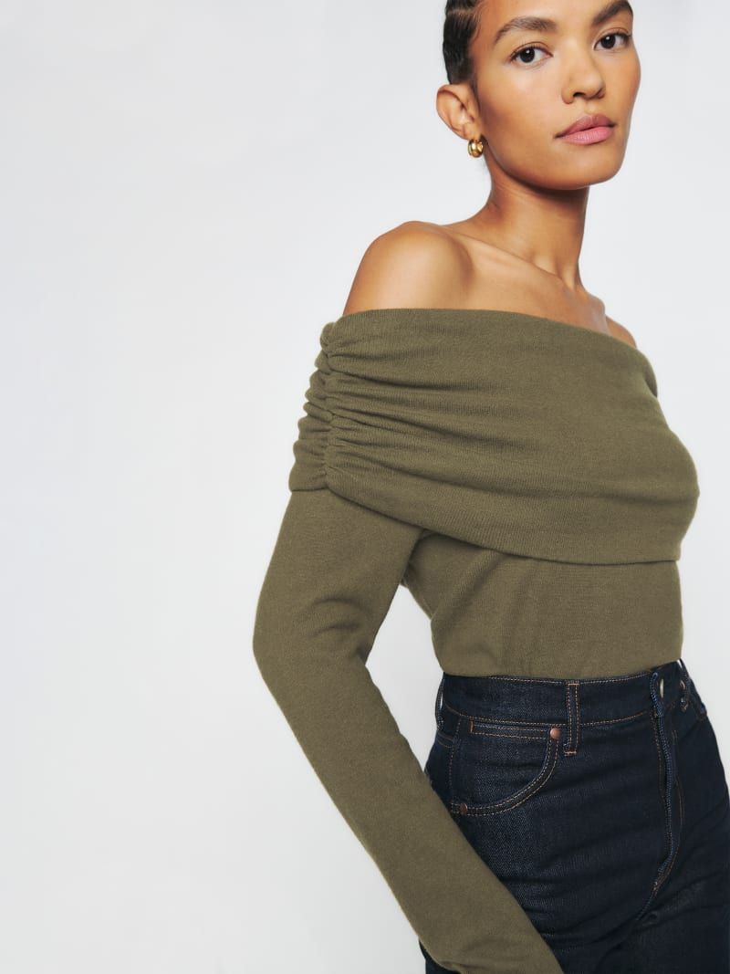 42 Best Off-the-Shoulder Sweaters at Every Price Point | Who What Wear
