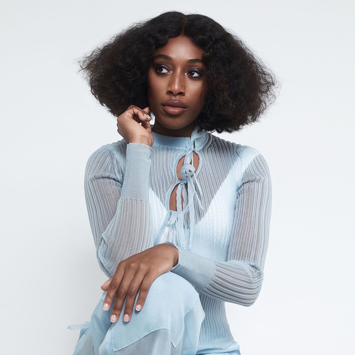 Sophia Brown Brings a Beautiful Voice to Witcher Universe | Who What Wear