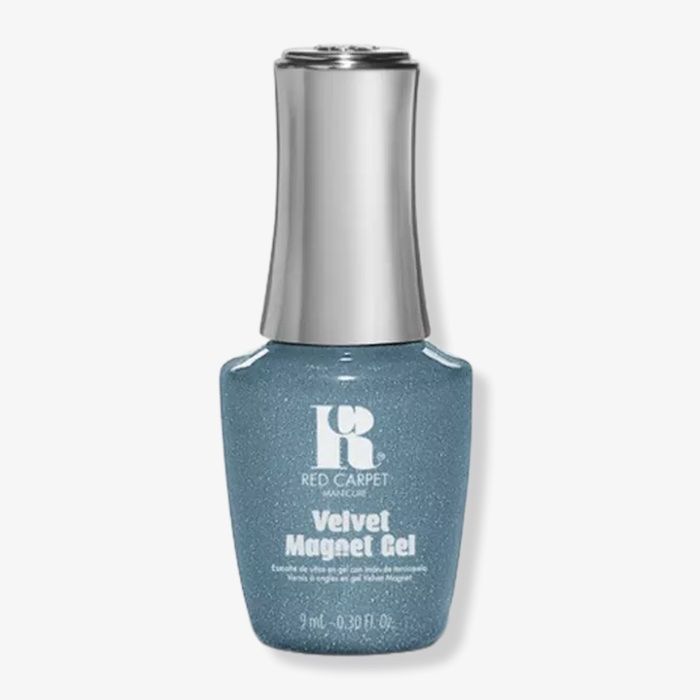 How to Achieve Super-Trendy Velvet Nails (At Home) | Who What Wear