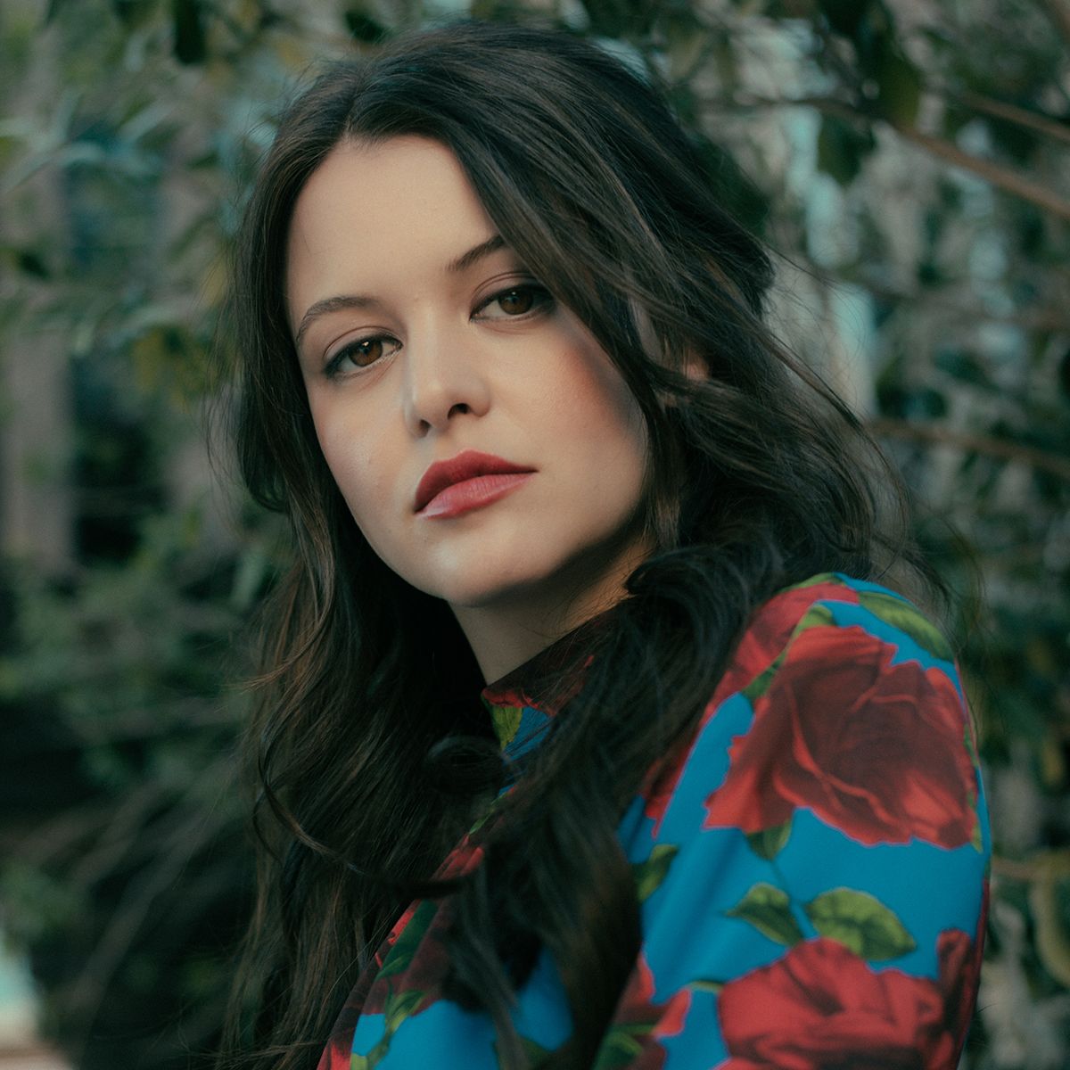 Sara Waisglass Talks Season 2 of Ginny & Georgia | Who What Wear