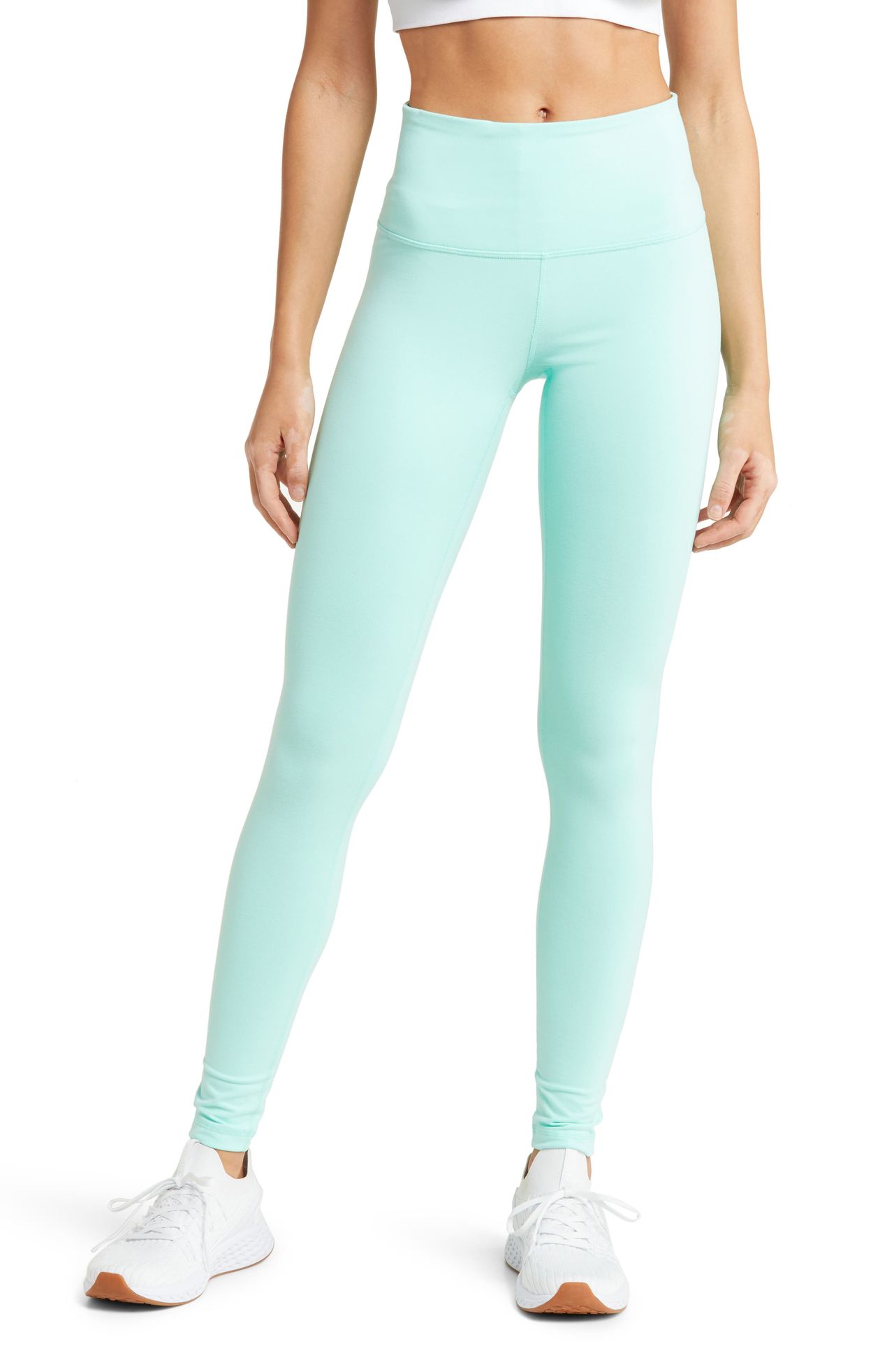 This Colorful Workout Clothing Makes Gym Trips More Fun | Who What Wear