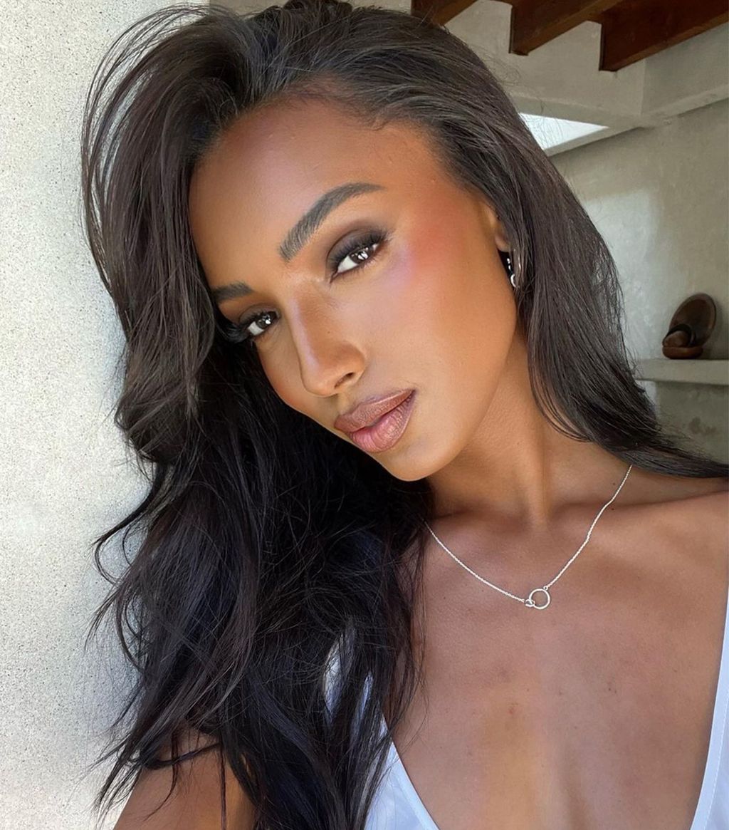 These Are the 5 Best Trending Lip Combos for Brown Skin | Who What Wear