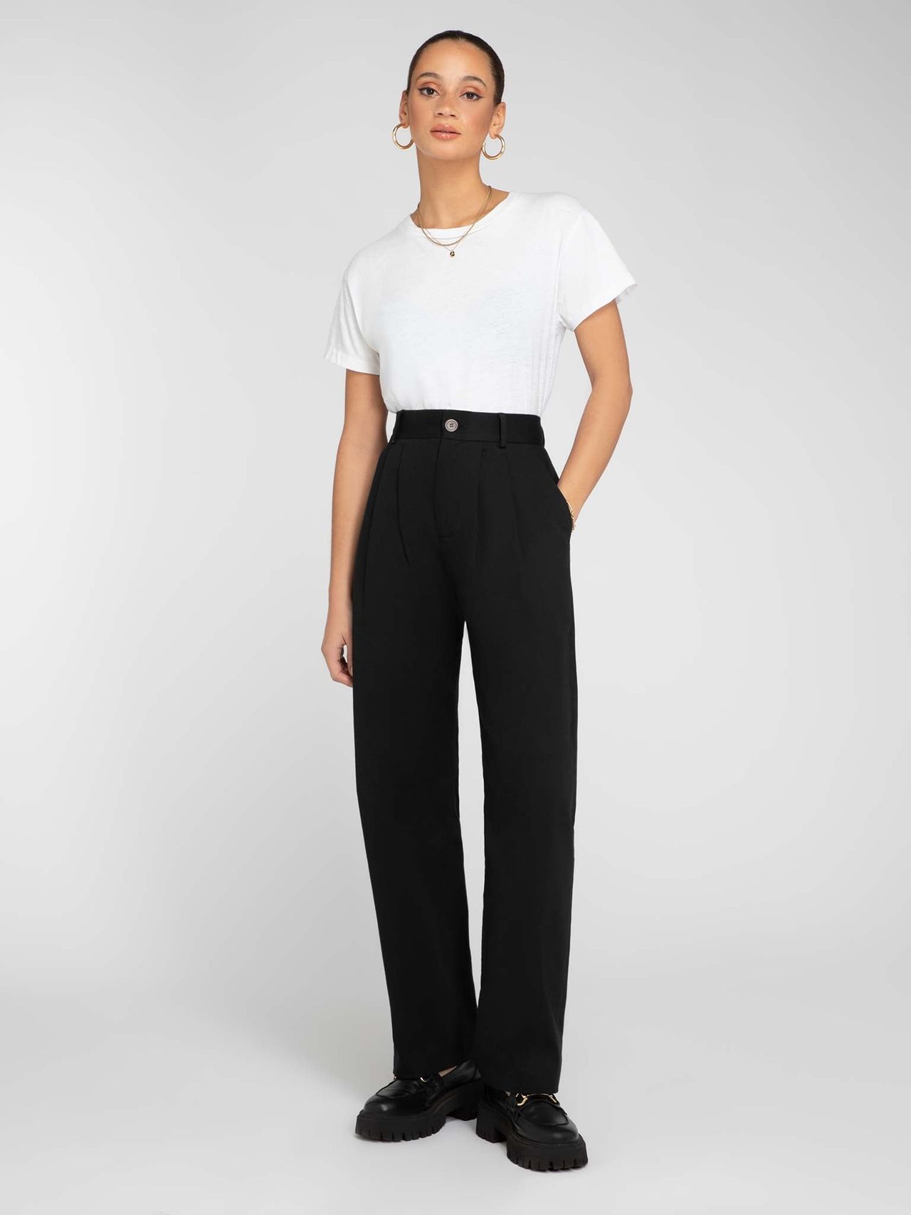 The Best Black Trousers for Women, As Chosen By an Editor | Who What Wear