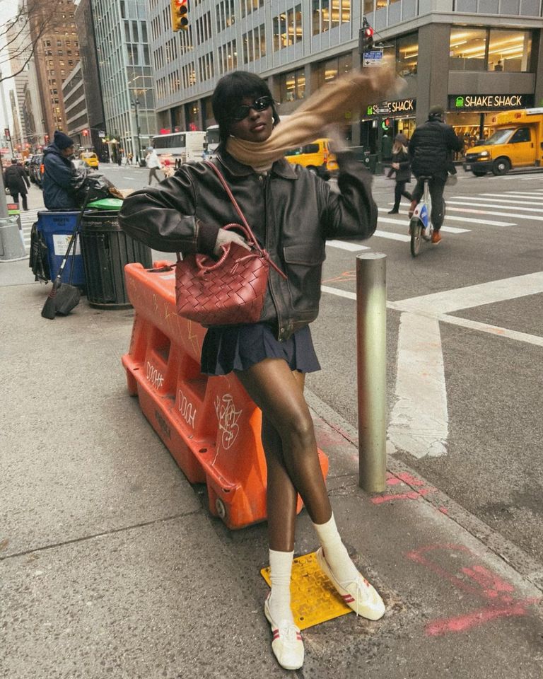 A Really Good Outfit Features These 5 Trendy Basics | Who What Wear