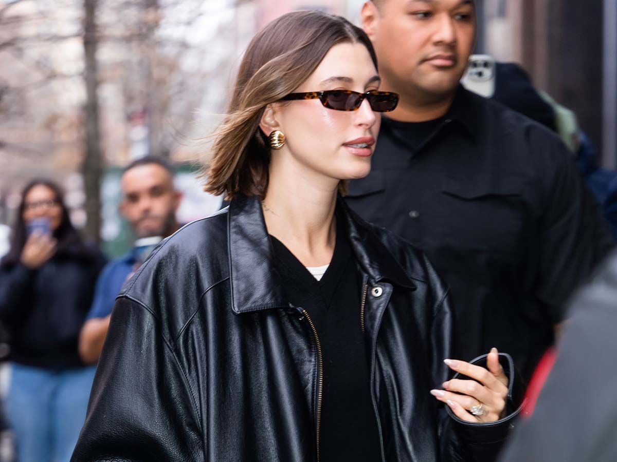 Hailey Bieber's $220 Sneakers Were the Year's Most Popular | Who What Wear