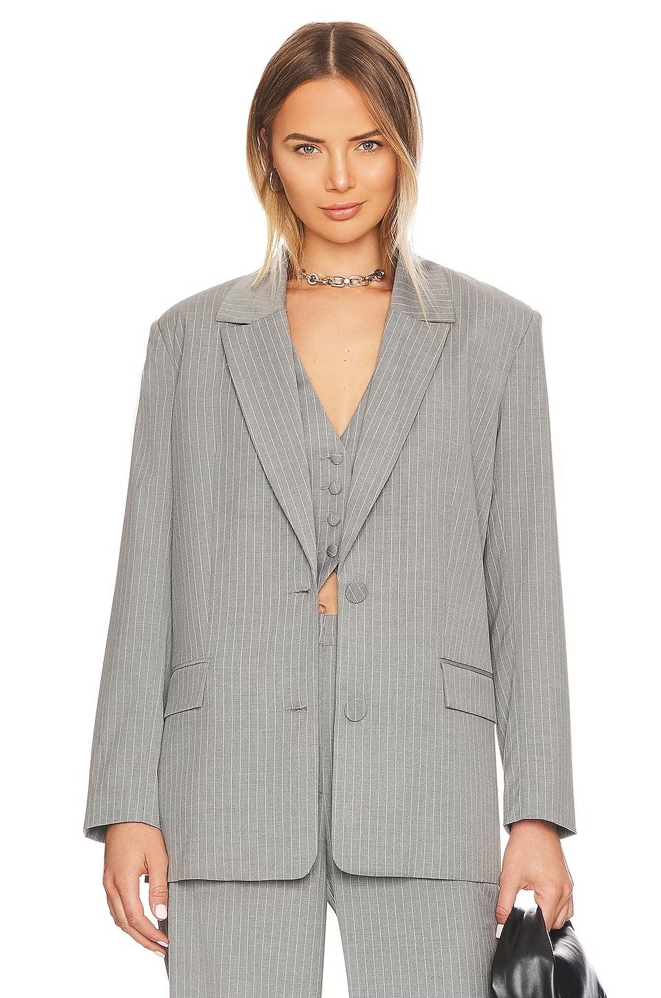 The Best Items to Buy From Revolve's Major Anniversary Sale | Who What Wear