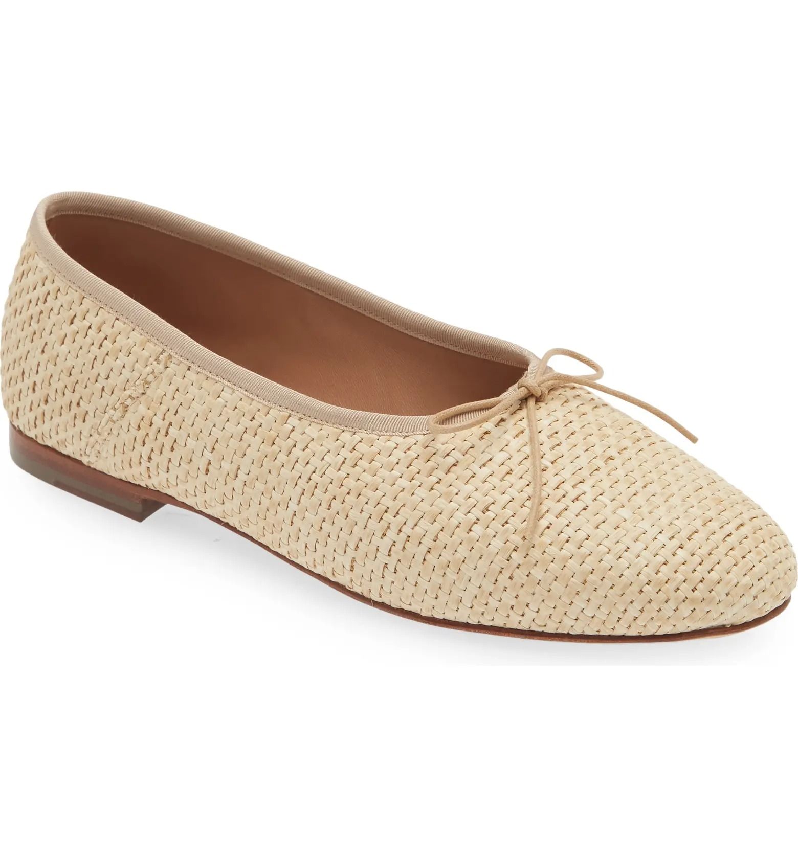 The Best Flats to Wear If You Have Simple Style | Who What Wear