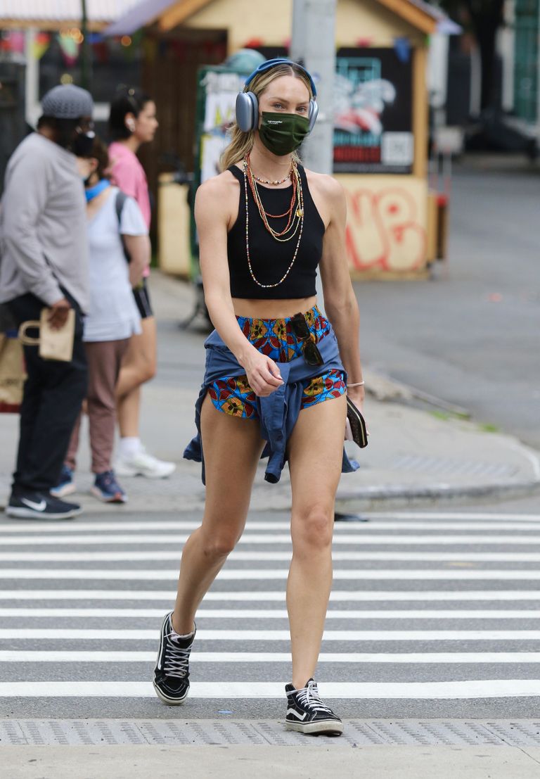 The 12 Best Vans Sneakers for Women, and How to Style Them | Who What Wear