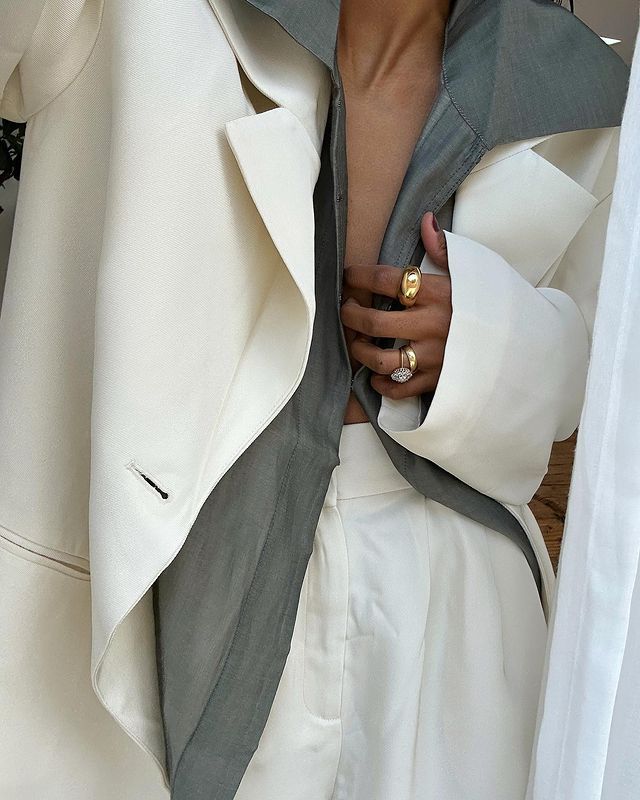 The 9 Most Expensive-Looking Colours to Wear in 2023 | Who What Wear