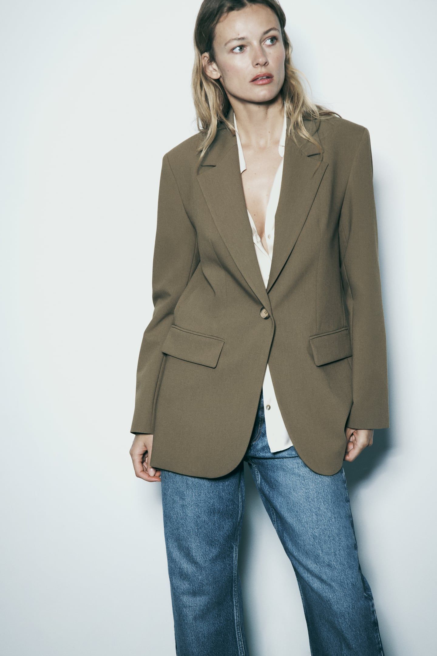 The 9 Most Expensive-Looking Colours to Wear in 2023 | Who What Wear