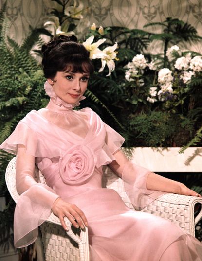 Tracing the Fashion History of the Rosette Trend | Who What Wear