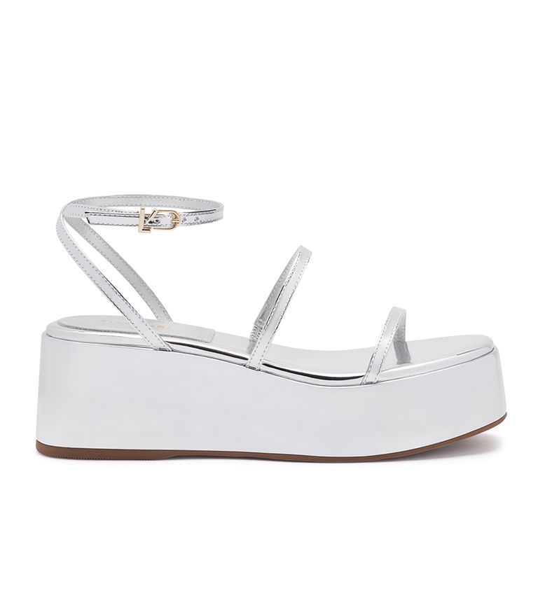 How to Wear Metallic Shoes Like an It-Girl | Who What Wear