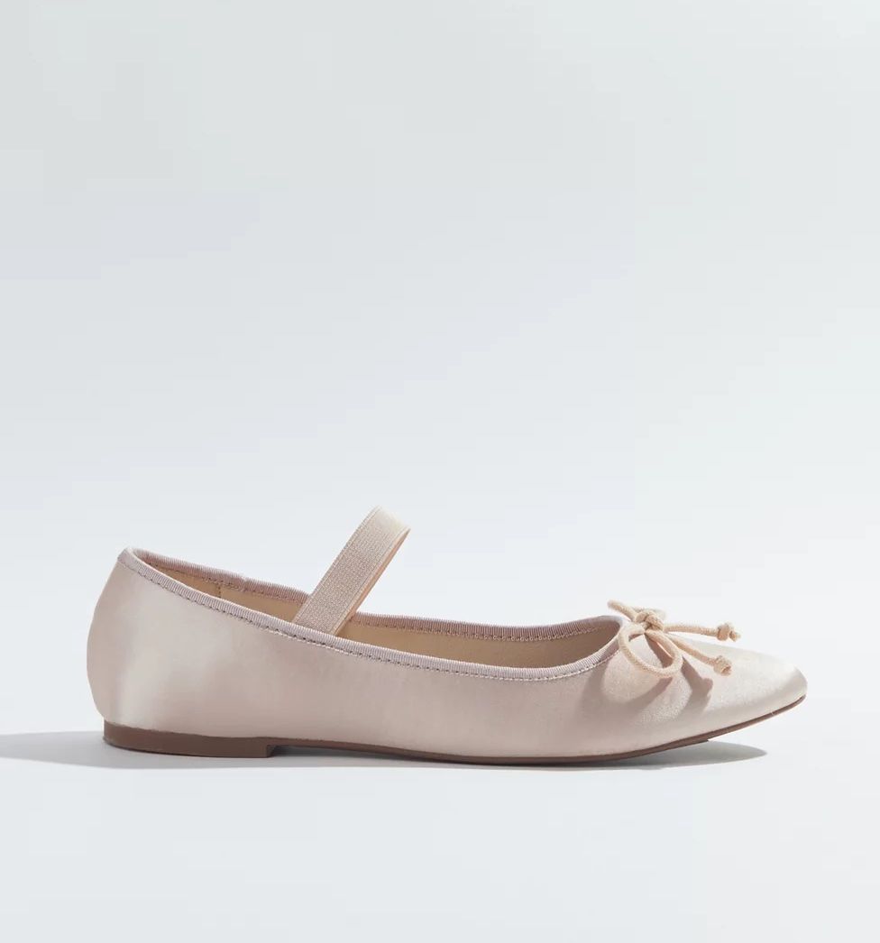 Shop 34 Comfortable Pairs of Chic Ballet Flats for Spring | Who What Wear