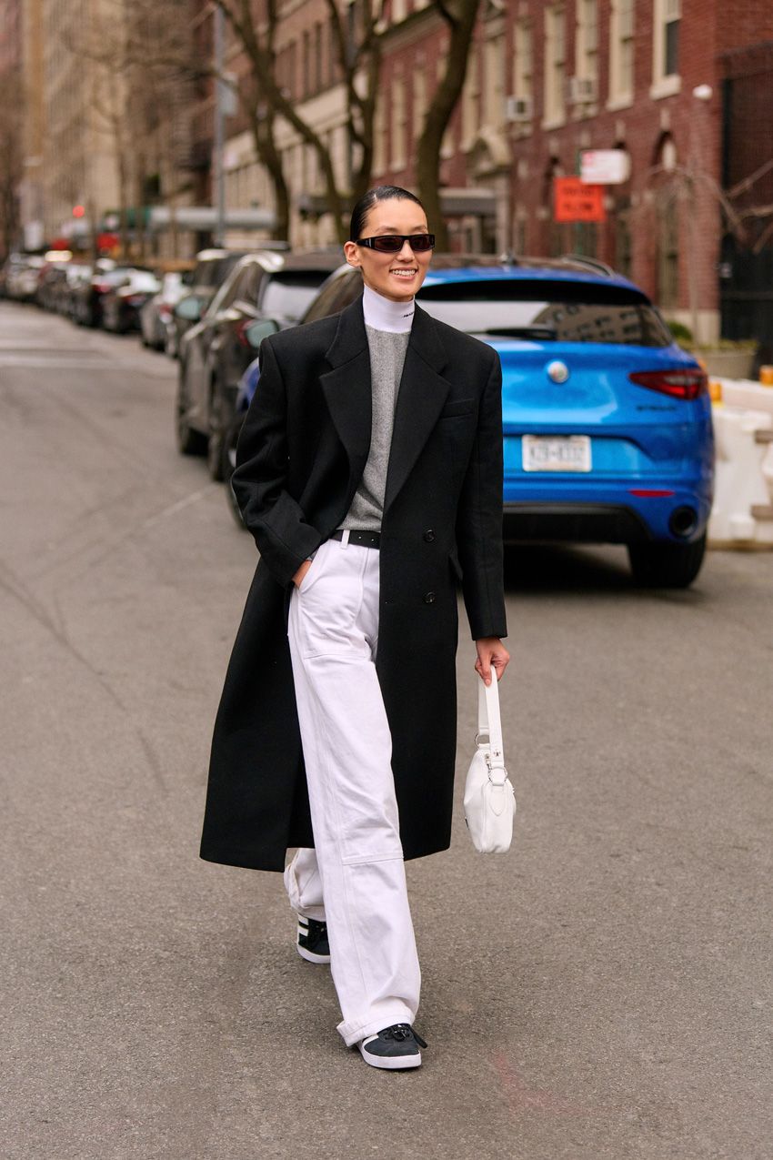17 Anti-Trend Street Style Outfits From the F/W 23 Season | Who What Wear