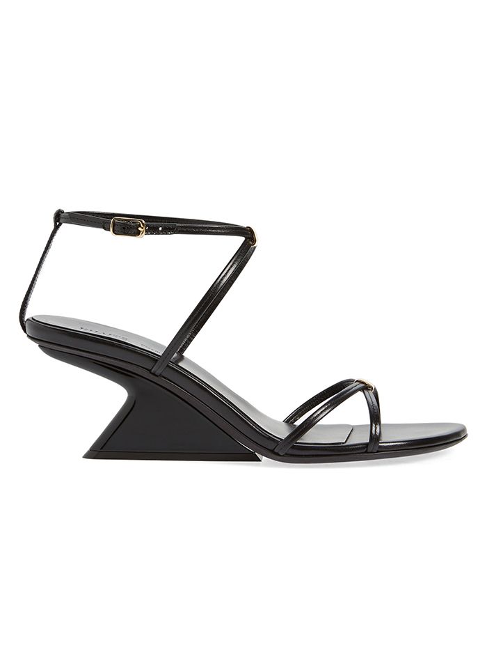 These Are the 5 Biggest Sandal Trends of 2023 | Who What Wear