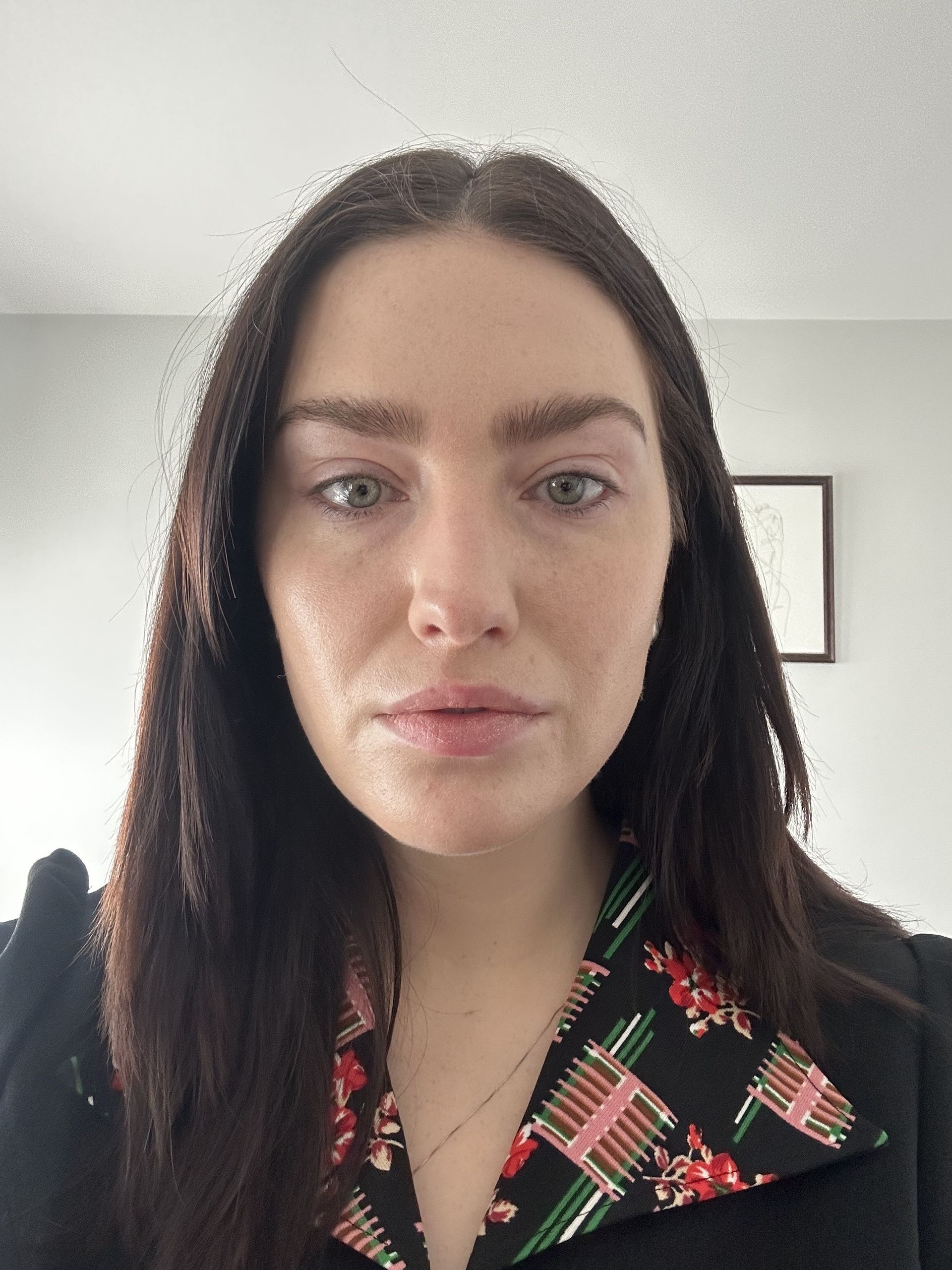 I Tried the "Supermodel Face-Lift" TikTok Makeup Technique | Who What Wear