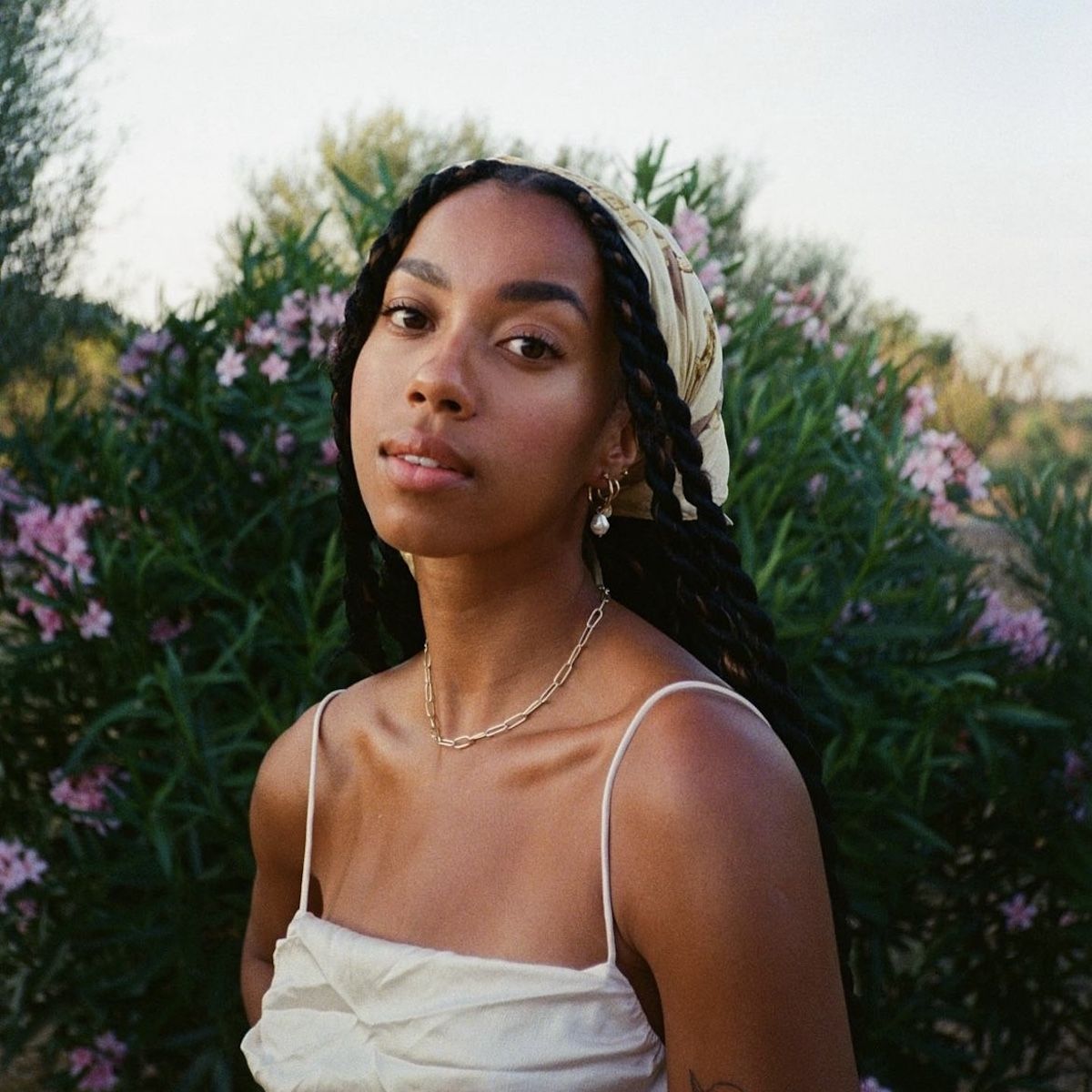 The 12 Best Violet Perfumes That Are So Dreamy | Who What Wear UK