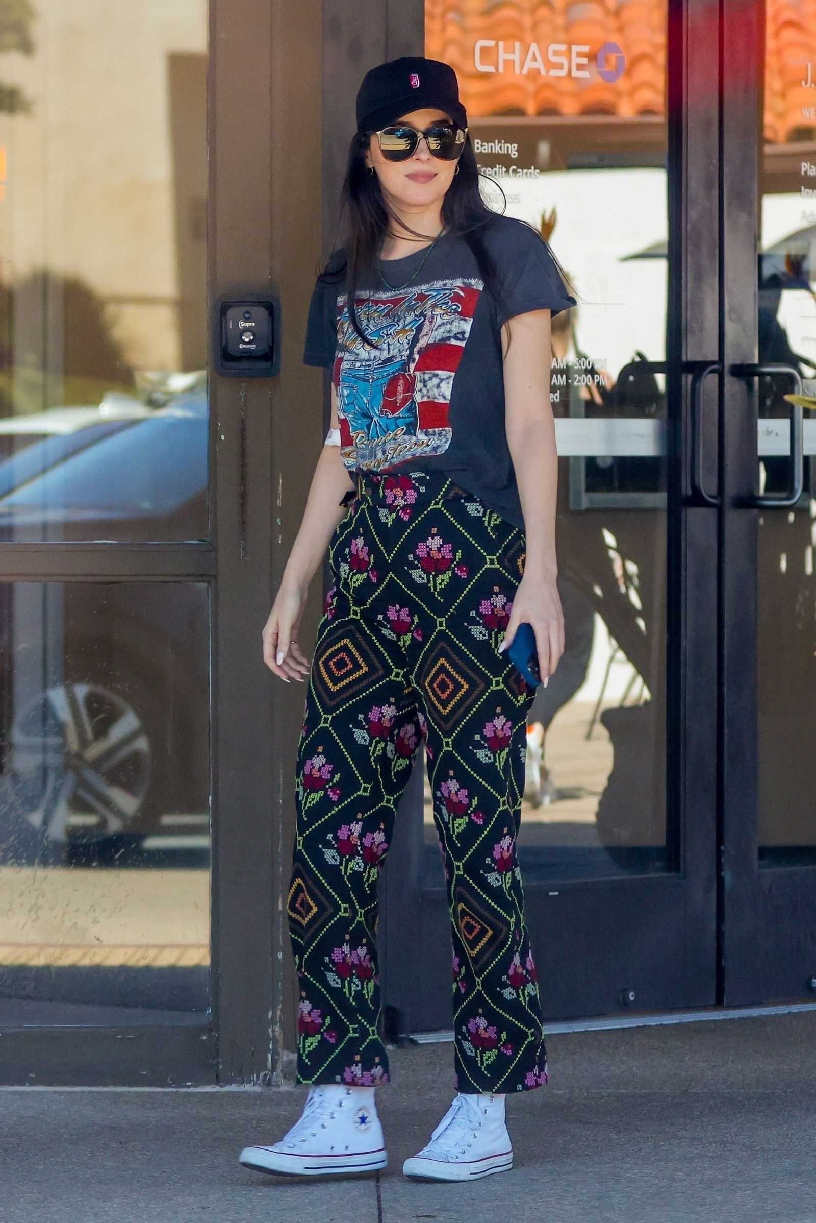 Dakota Johnson's Converse Sneakers Go with Almost Everything | Who What ...