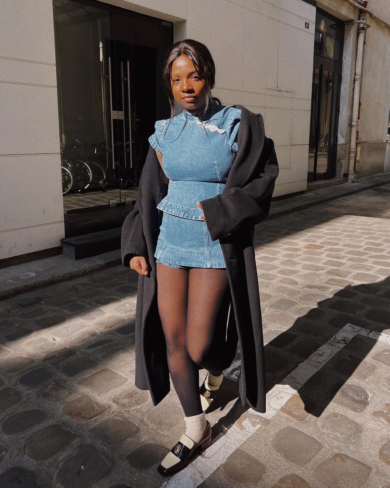 5 Things Parisians Wear and 5 They Skip | Who What Wear