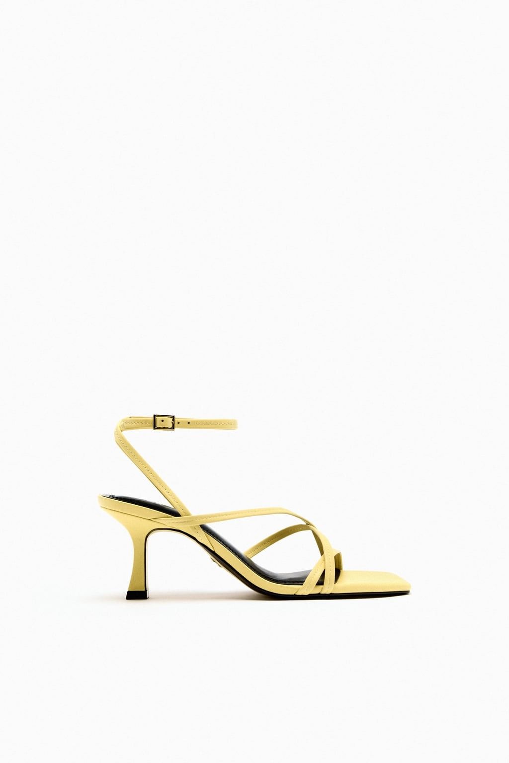 Try These Color Combos If You Want to Look On-Trend | Who What Wear
