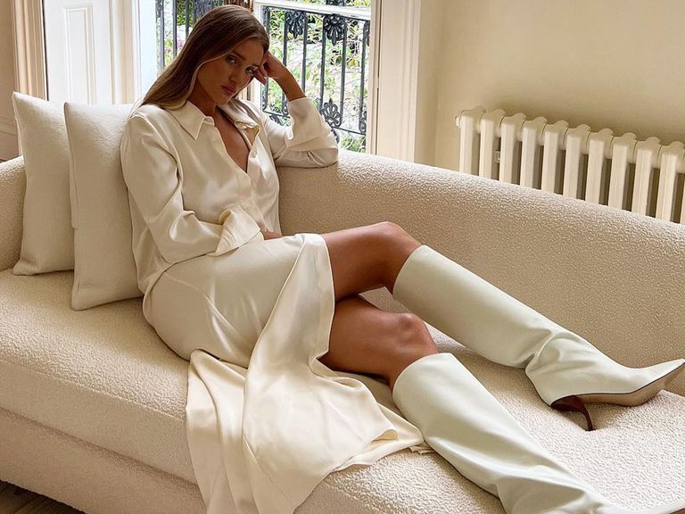 6 Celebrity Outfits to Get the Stealth-Wealth Look | Who What Wear