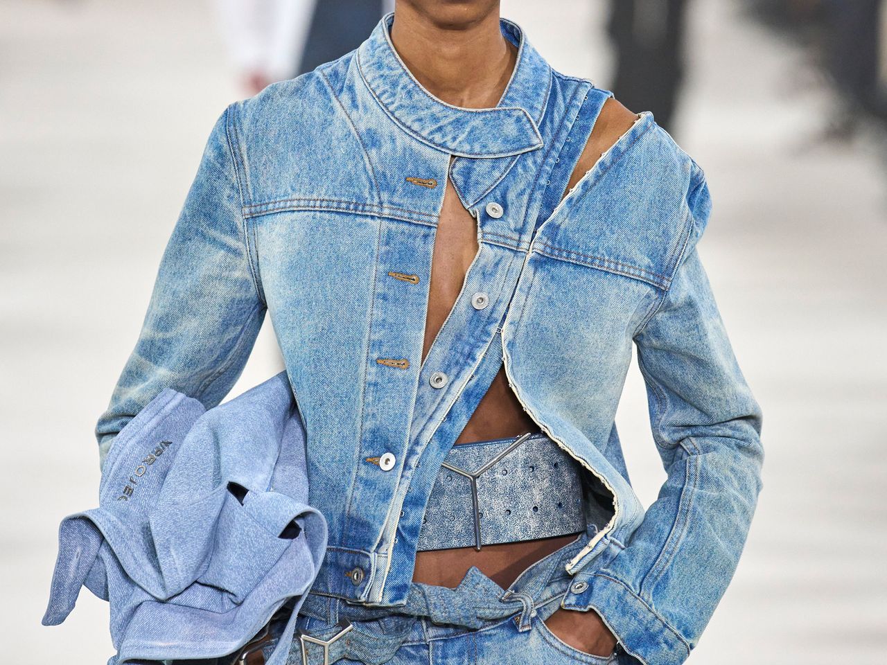 5 Controversial Denim Trends Dominating This Season | Who What Wear