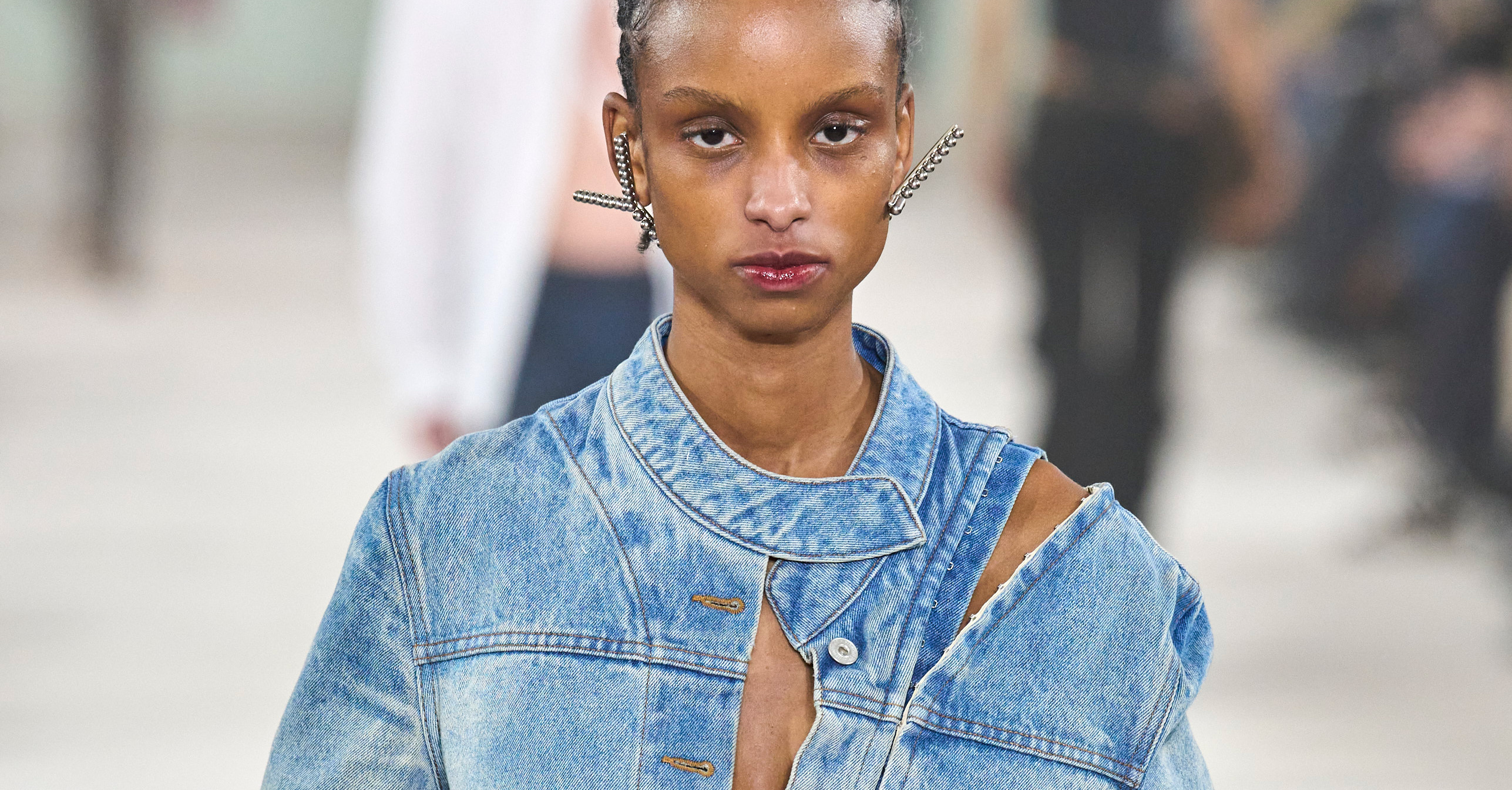 5 Controversial Denim Trends Dominating This Season | Who What Wear