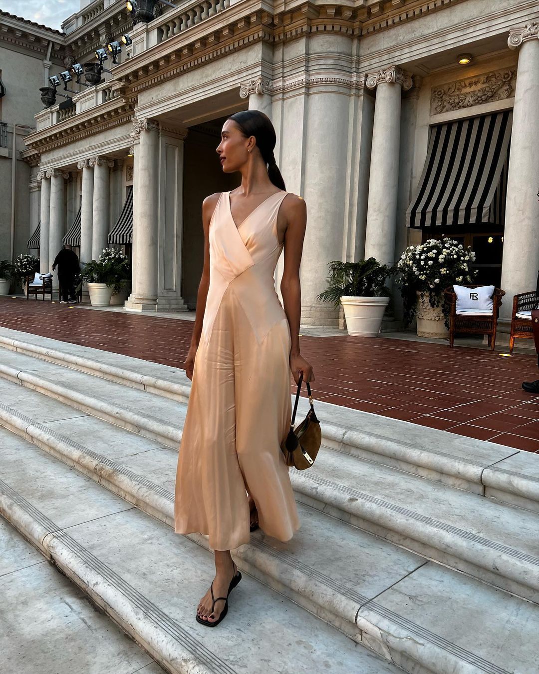 12 Quiet-Luxury Outfit Ideas That Are Impossibly Chic | Who What Wear