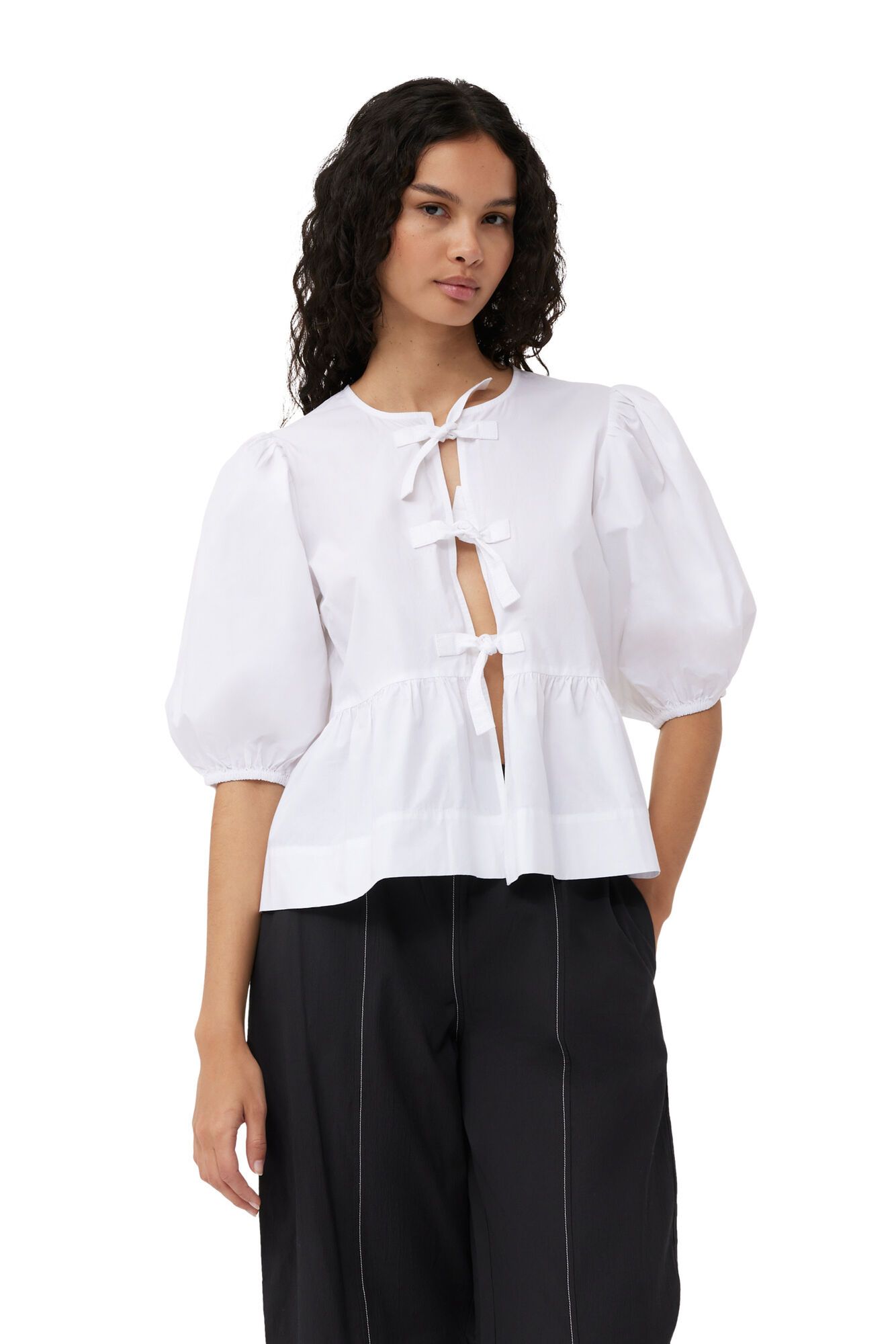 The Best White Blouses for That Timeless French Aesthetic | Who What Wear